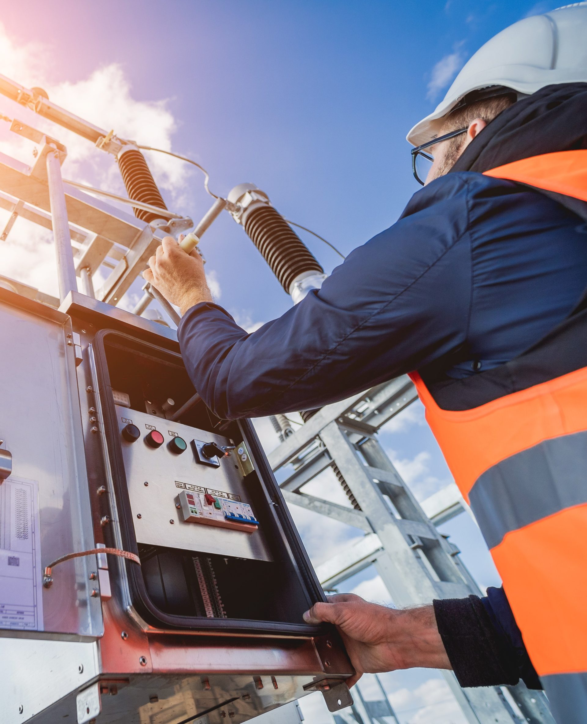 Platform for insight in medium-voltage units - Technolution Spark